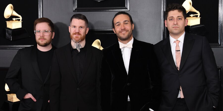 Fall Out Boy выпустили клип Love From the Other Side и анонсировали ...